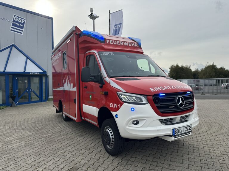 Fahrzeugübergaben | GSF Sonderfahrzeugbau Twist